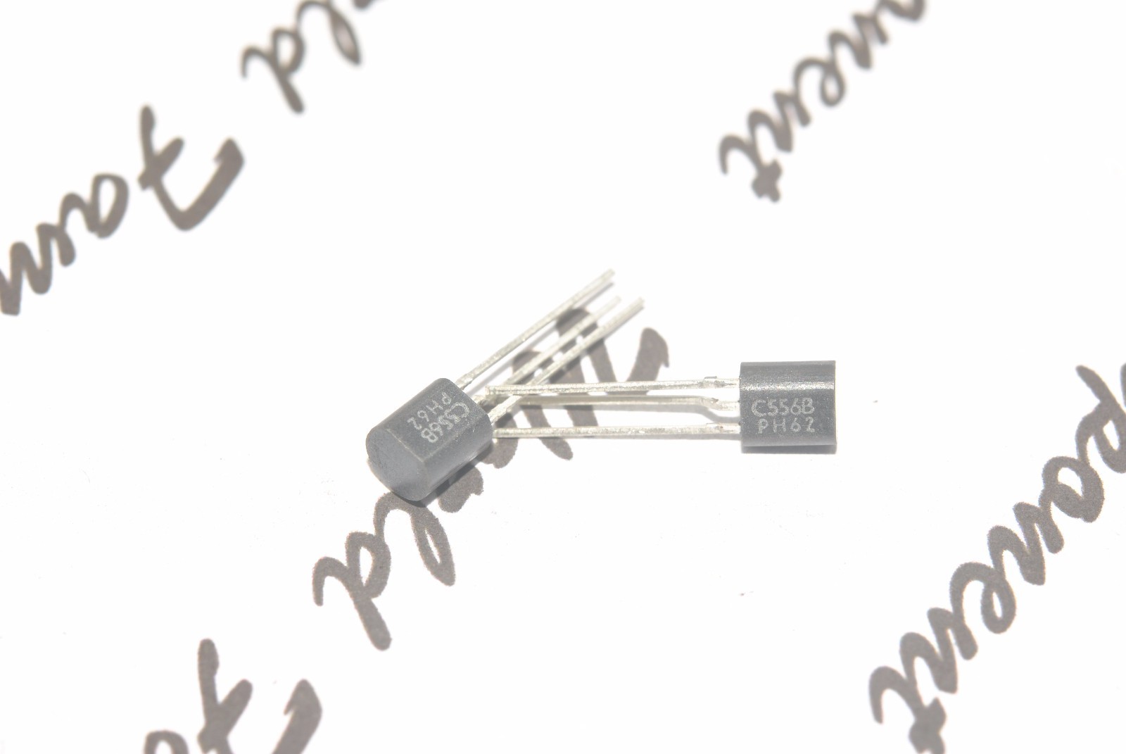 10pcs PHILIPS BC556B / C556B Transistor 'Genuine' | eBay