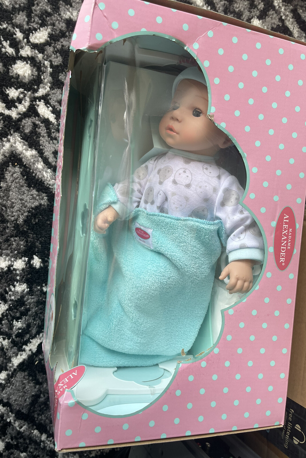 Madame Alexander Adoption Day Baby Light Skin Tone/Blue Eyes (20455) | eBay