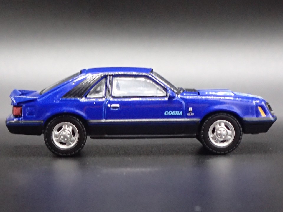 1979 79 FORD MUSTANG COBRA T5 1:64 SCALE COLLECTIBLE DIORAMA DIECAST ...