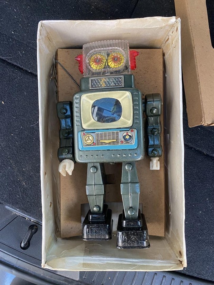 Television Spaceman Tin Robot | eBay