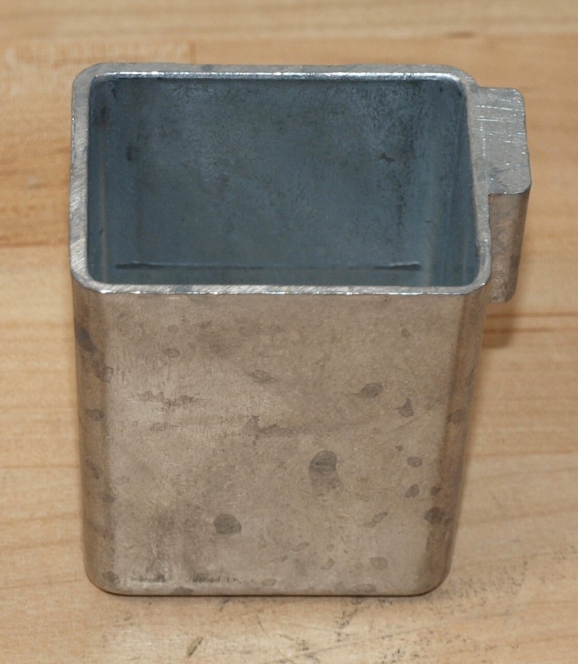 Dillon 550B & C Spent Primer Cup-(aluminum-(13650)-old style ...