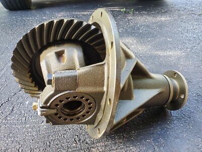 Genuine Mitsubishi Rear Differential Carrier Assembly MB664778 Montero ...