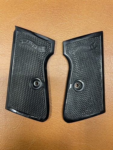Vintage Factory Walther PP PPK/S .32 auto 7.65 pistol grips 732 With ...