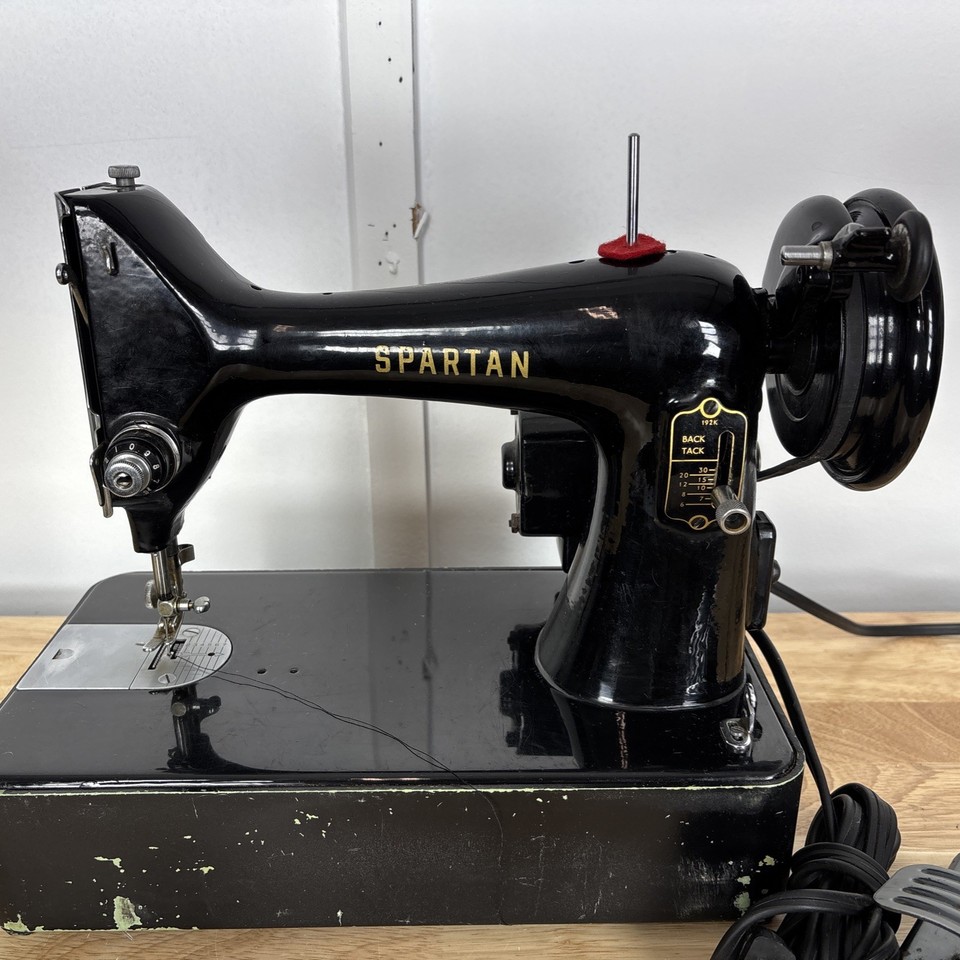Vintage Singer Spartan Sewing Machine Simanco RFJ9-8 with Pedal TESTED ...