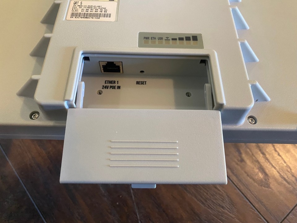 MikroTik RB911G-5HPnD-QRT 5GHz QRT 600MHz 64MB 24dBi 11an Outdoor INTL ...