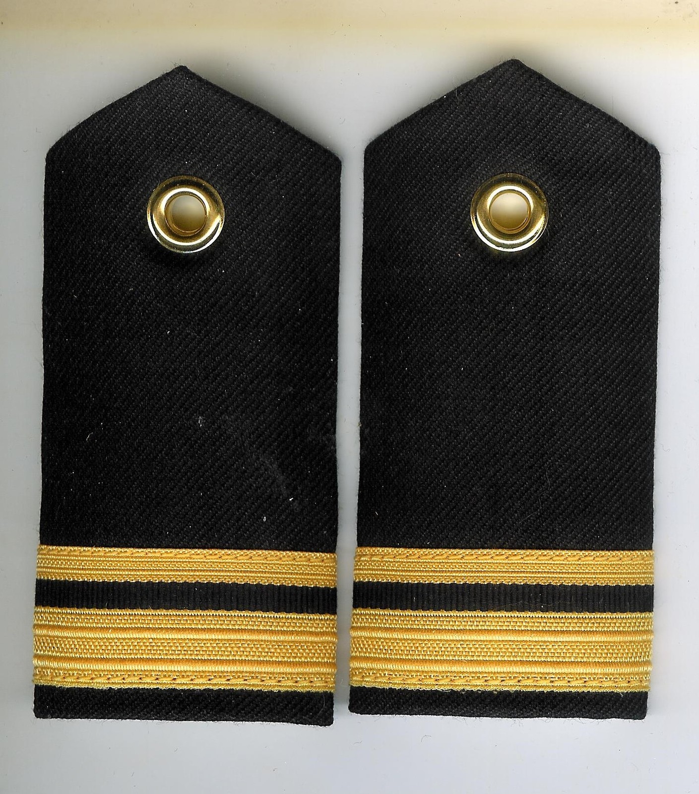 Pair Obsolete Canadian Navy Sub Lieutenant Female Shoulder Boards | eBay