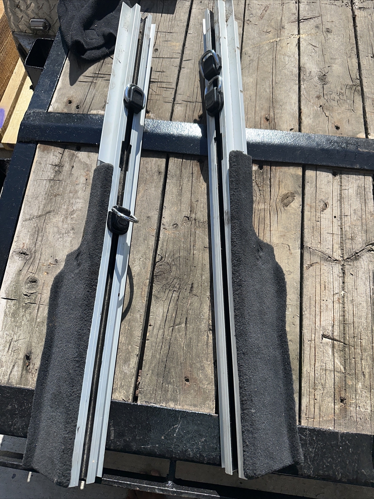 2007 - 2013 BMW X5 E70 REAR LEFT RIGHT TRUNK CARGO LUGGAGE SLIDE RAIL ...