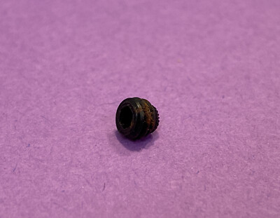 *NOS* 114224 SINGER SCREW FOR SEWING MACHINES | eBay