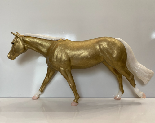 Breyer Custom Roxy Quarter Horse Mare Mold to Gold Glitter charm!! | eBay