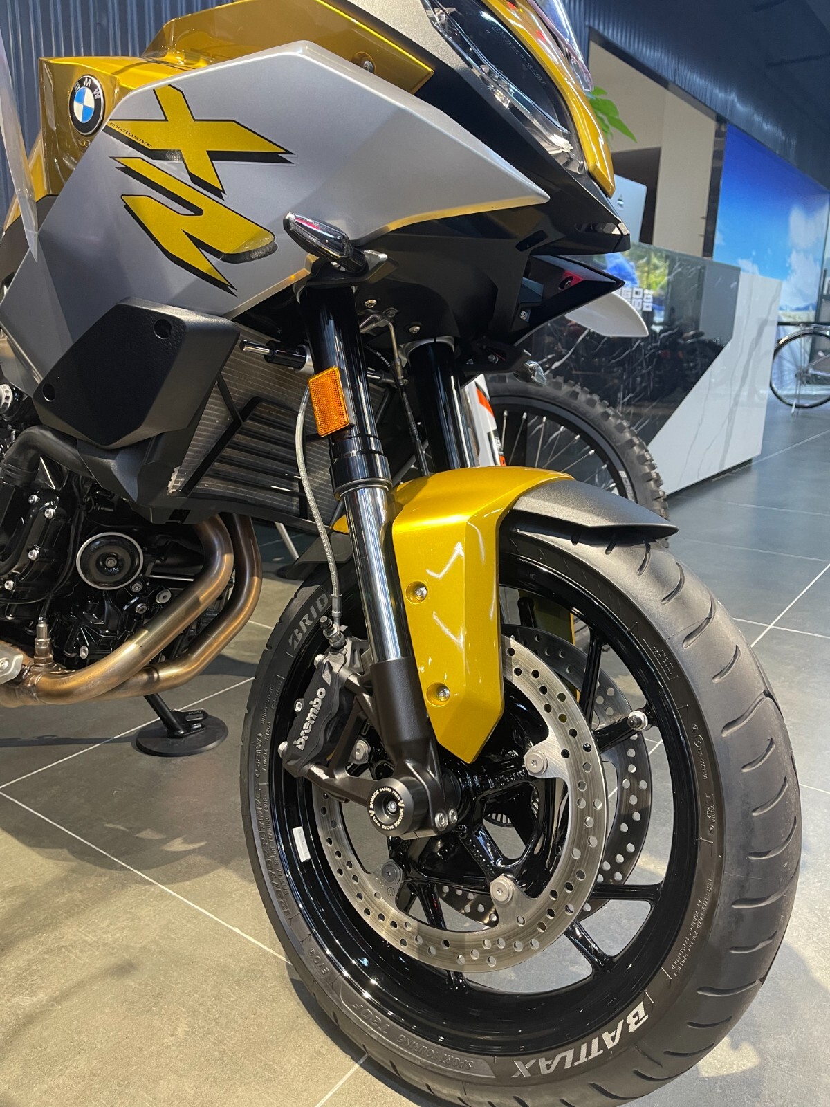 Front Wheel Axle Slider Falling Crash Guard For BMW F 900 R/XR R1200R ...