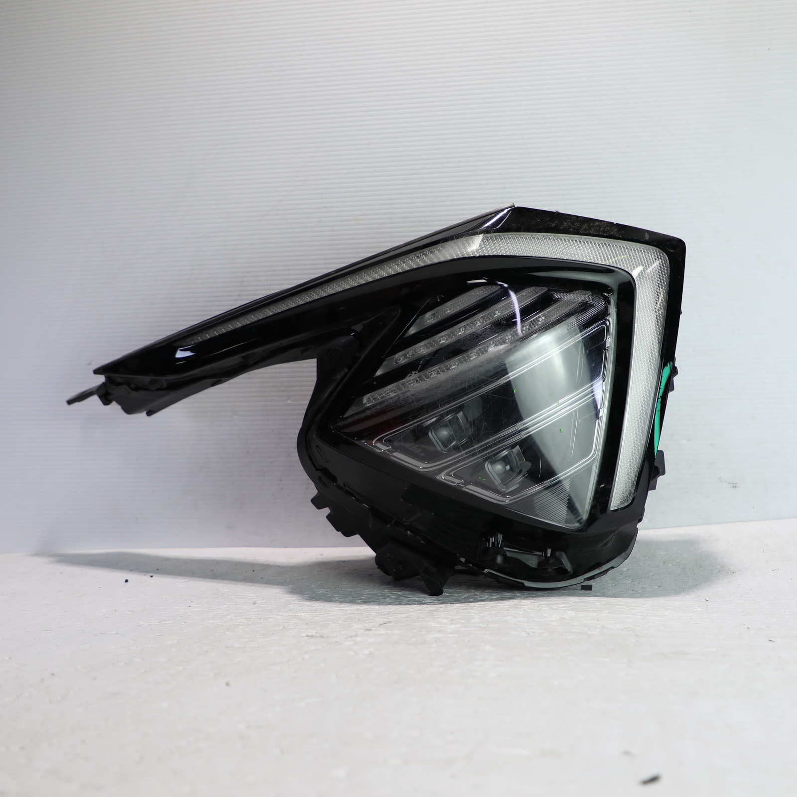 22-24 Kia Sportage FWD LED Right Passenger Side Headlight OEM ...