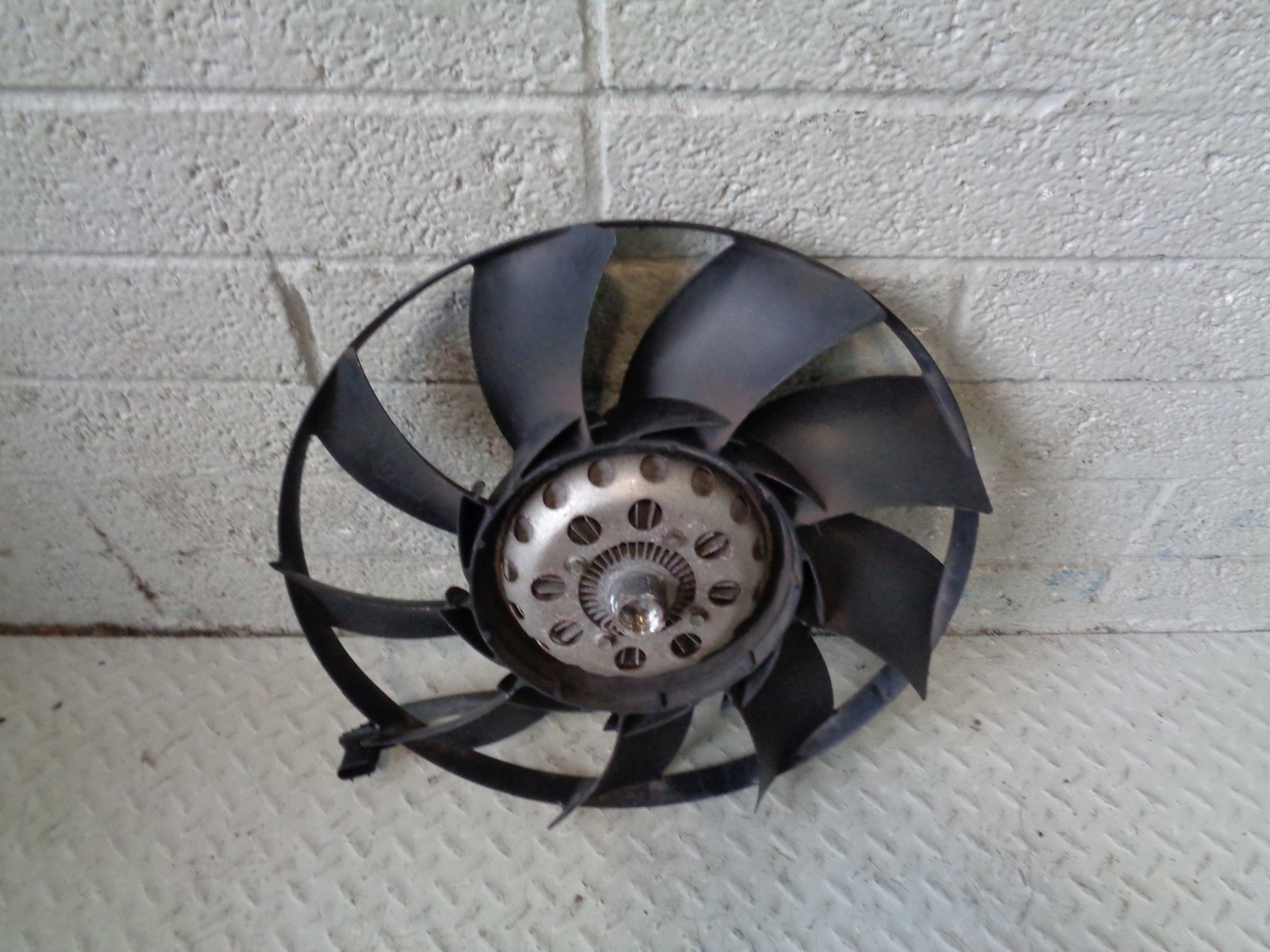 Range Rover L322 or Sport 3.6 TDV8 Viscous Fan and Clutch Assembly ...