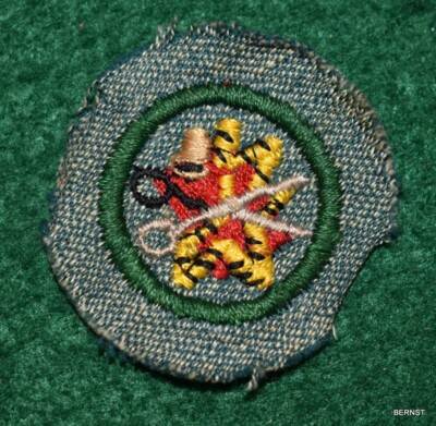 GIRL SCOUT PROFICIENCY BADGE - SILVER GREEN - SEWING - FREE SHIPPING | eBay