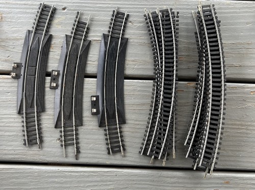 Lot of 16 Vintage HO Scale TYCO 18" R Tracks Curved & Rerailer Terminal ...