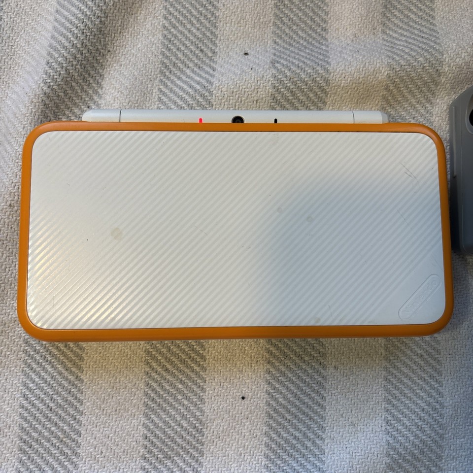 New Nintendo 2DS XL Orange & White Console - Used - No Stylus - TESTED ...