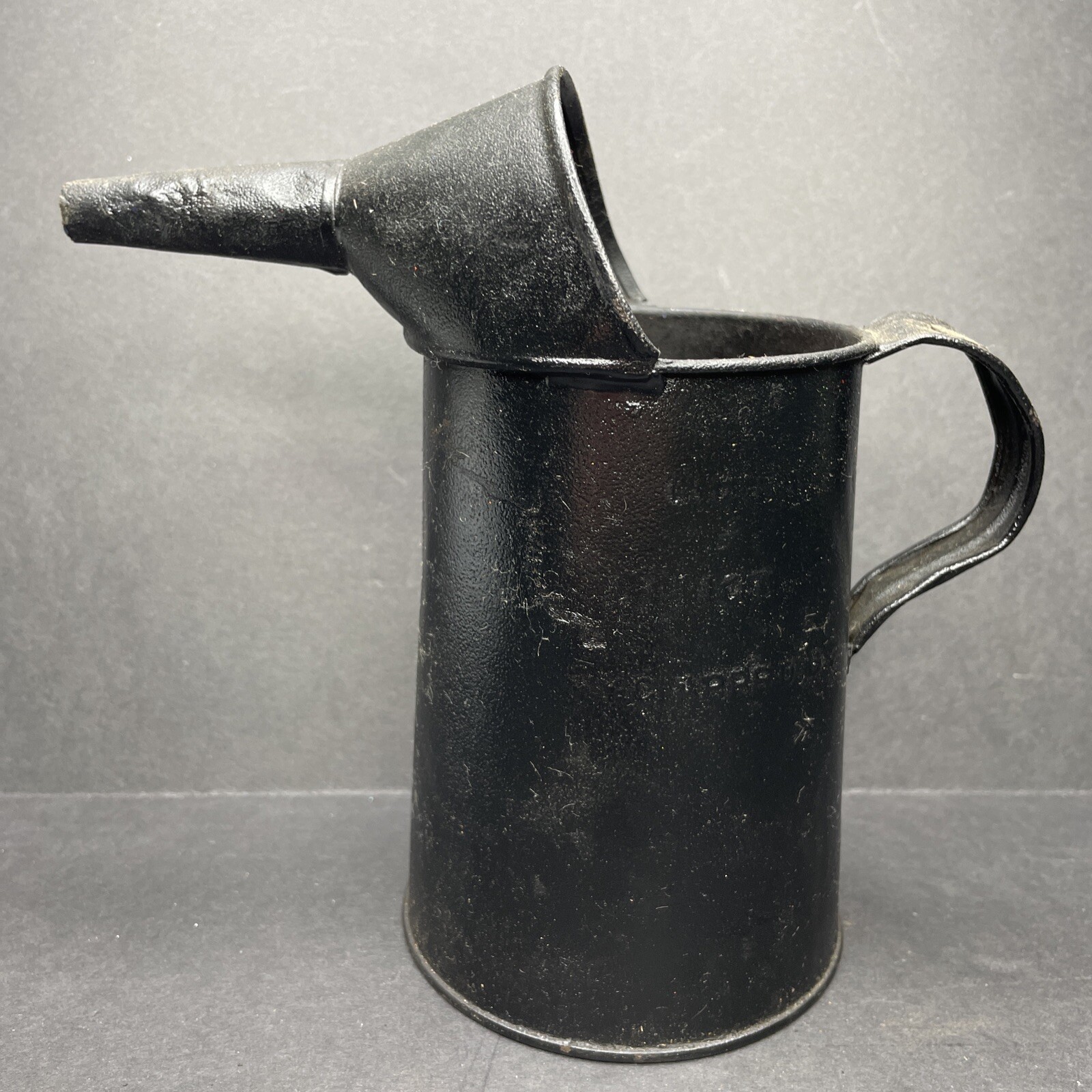Vintage c1930s Metal Oil Can Funnel Automobile Engine Oil 1 Quart with ...