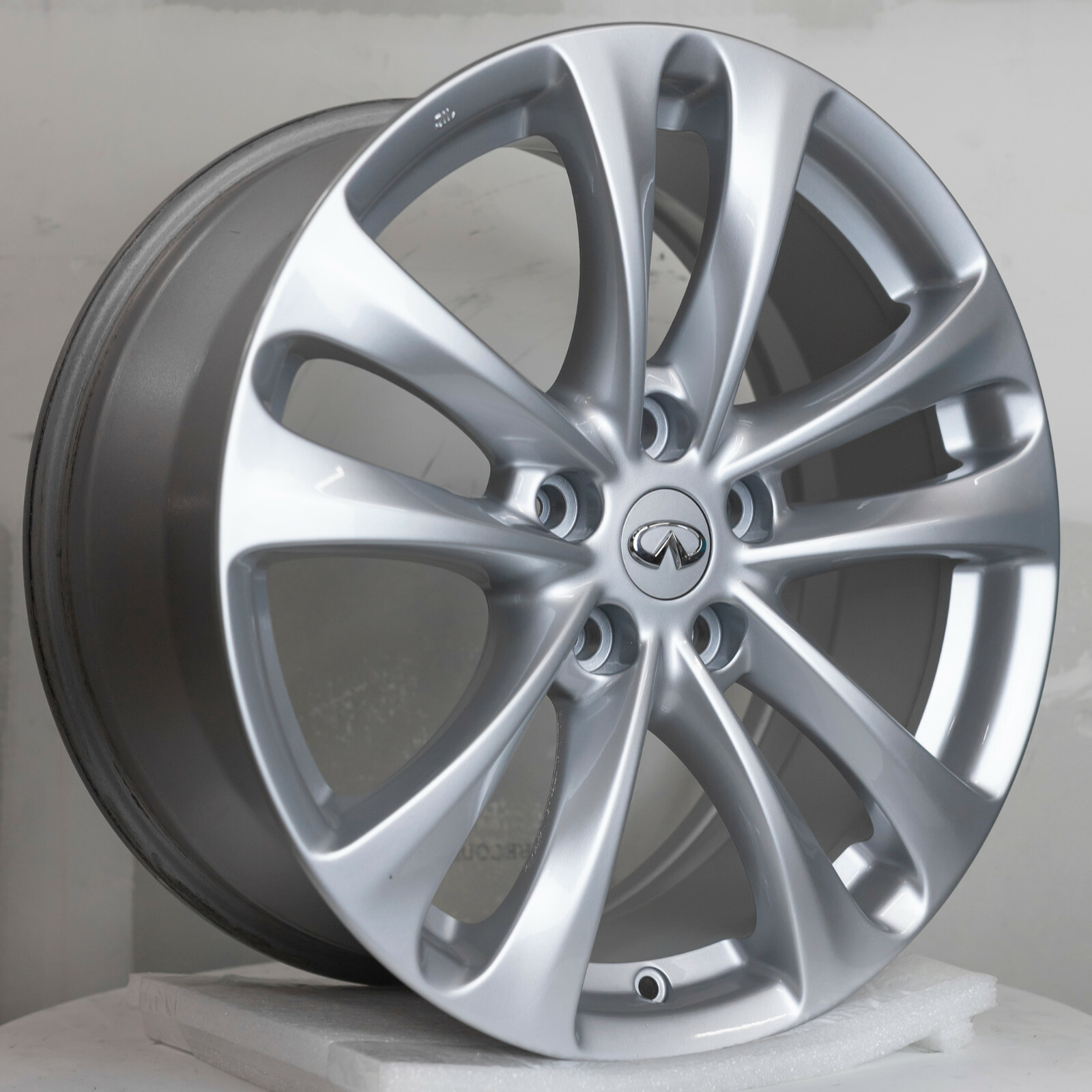 Infiniti Qx70 2014 18" OEM Factory Wheel Rim Aly73713u20 for sale ...