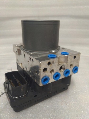 15 TOYOTA RAV-4 Anti Lock Brake Module ABS Pump 445400r141 53k KM's! | eBay