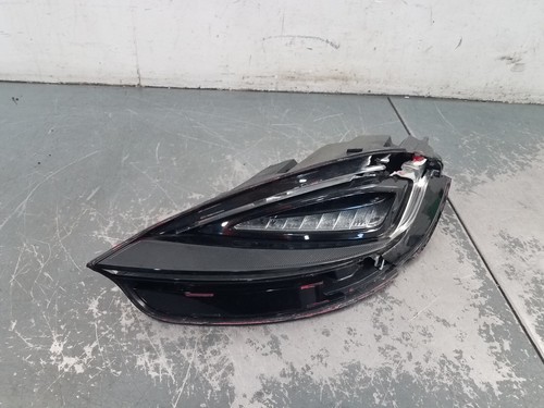 2016 Porsche 981 Cayman GT4 Right Tail Light - ** #1352 V9 | eBay