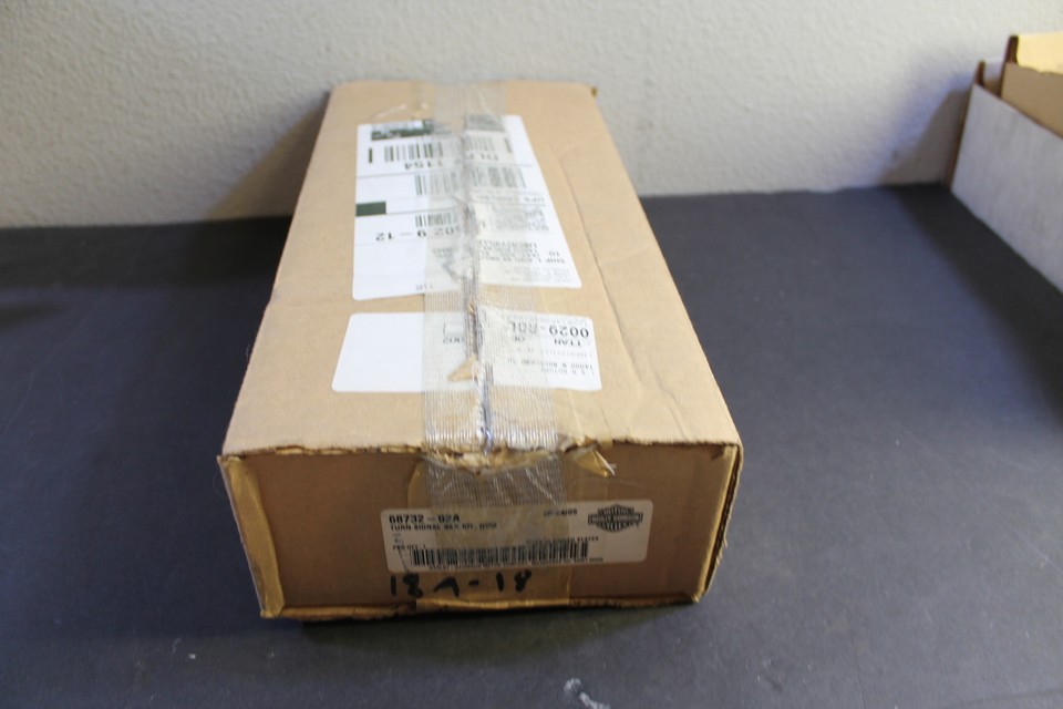 NEW Genuine HARLEY DAVIDSON XL TURN SIGNAL BAR KIT OEM # 68732-02A | eBay