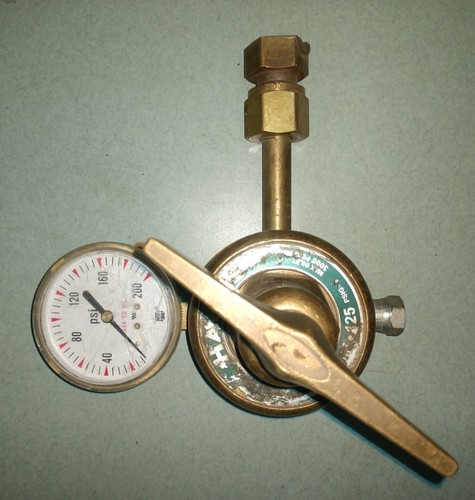 HARRIS 9200 Gas Regulator w/Gauge - 125 PSIG Max Inlet 3000 PSIG | eBay