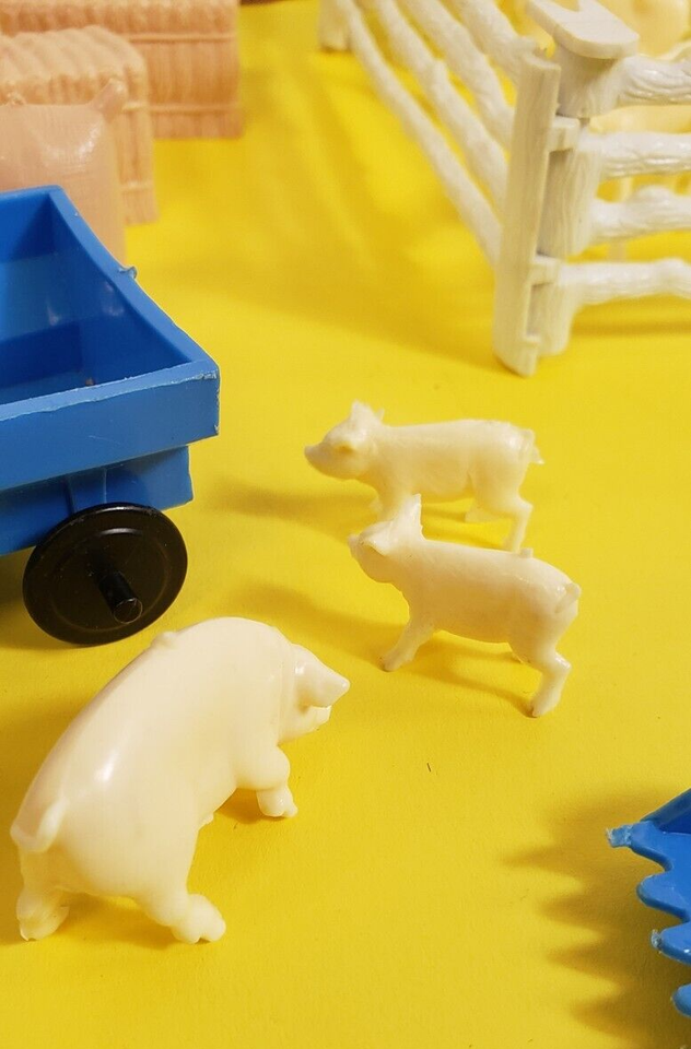 Vintage Marx Farm Playset 1960's 67 Pieces Animal, Tractor, Accessories ...