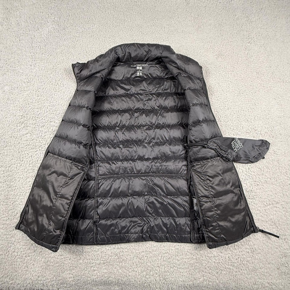 Uniqlo Vest Womens Medium Black Ultra Light Down Puffer Packable ...