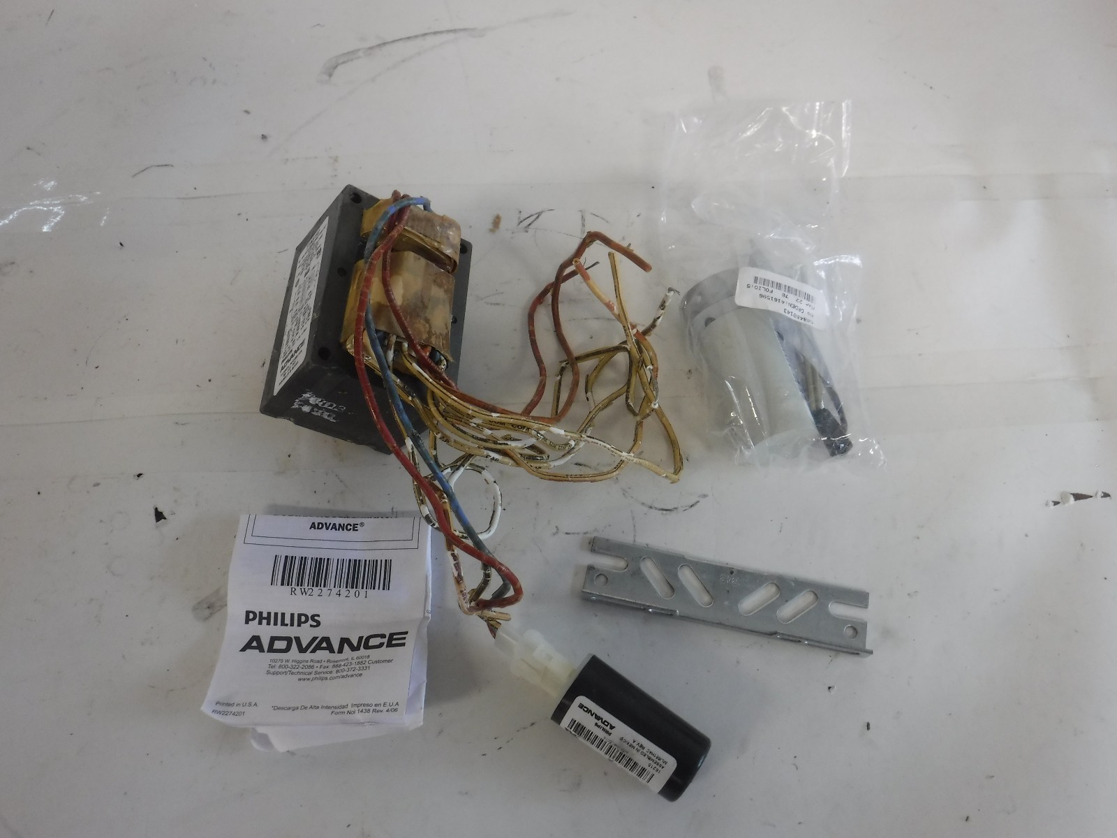 NEW Philips Advance 150 W, 1 Lamp HID Ballast Kit, 71A8192-001DC (B) | eBay
