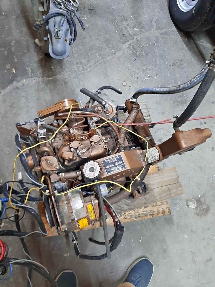 Universal M12 , Marine Diesel Engine RUNS GREAT - WITH GEAR | eBay