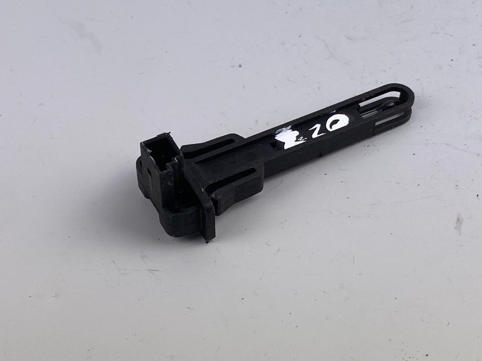 Mercedes Benz R172 W166 W245 W205 Lufttemperatursensor Einheit ...