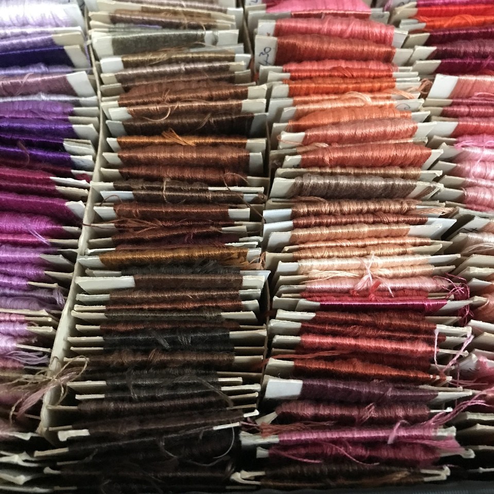 Huge Embroidery Thread Bundle 580+ Cards Skeins in Storage Case DMC ...