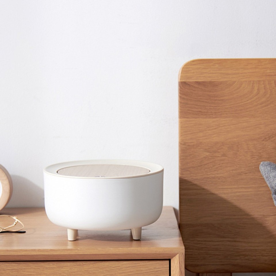 Press Trash Can Desktop Small Waste Bin with Lid for Office Use | eBay UK