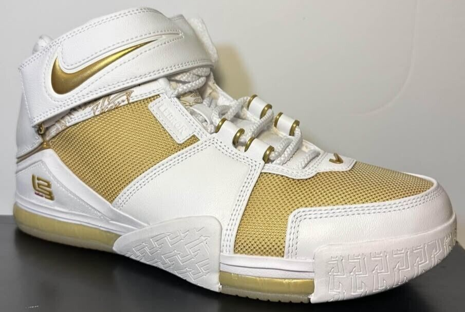 Size 10 - Nike Zoom Lebron 2 Retro 2022 Maccabi for sale online | eBay