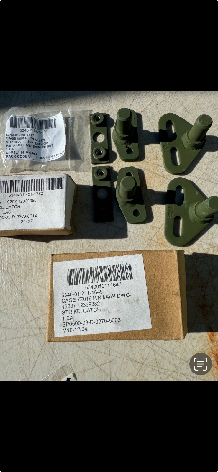 M998 HMMWV HUMVEE NOS MILITARY SURPLUS SET OF 4 X DOOR STRICKERS ...