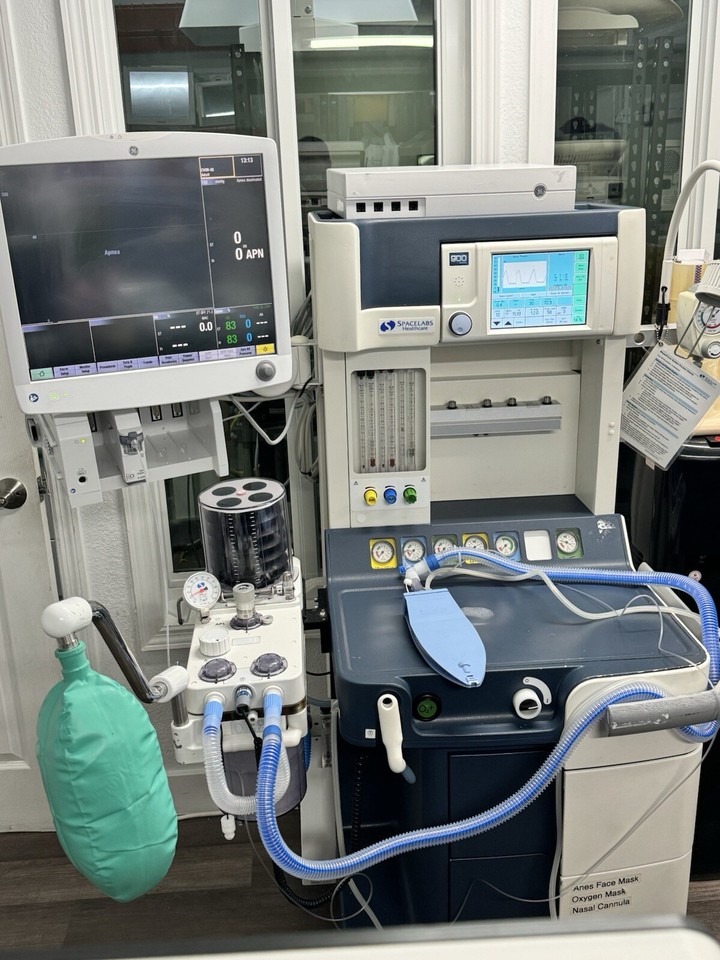 SpaceLabs Blease Focus Anesthesia Machine GE Anesthesia Monitor Ecg ...