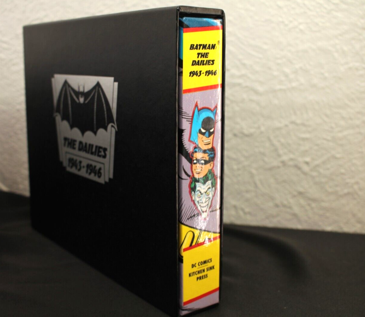 Batman: The Dailies 1943-1946 by Bob Kane Deluxe Edition, HC/Slipcase ...
