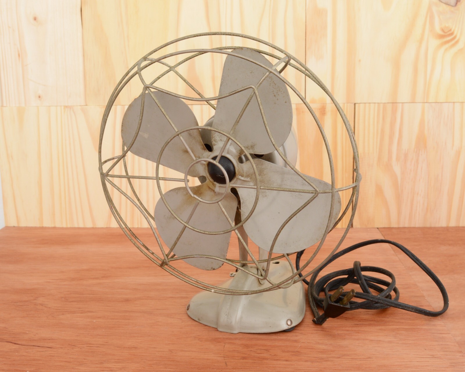 Vintage Bersted Wizard Small Electric Table/Wall Fan | eBay