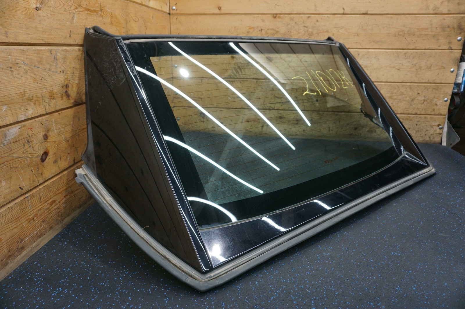 Rear Roof Back Window Black (41U) OEM Cadillac XLR 2004-09 | eBay