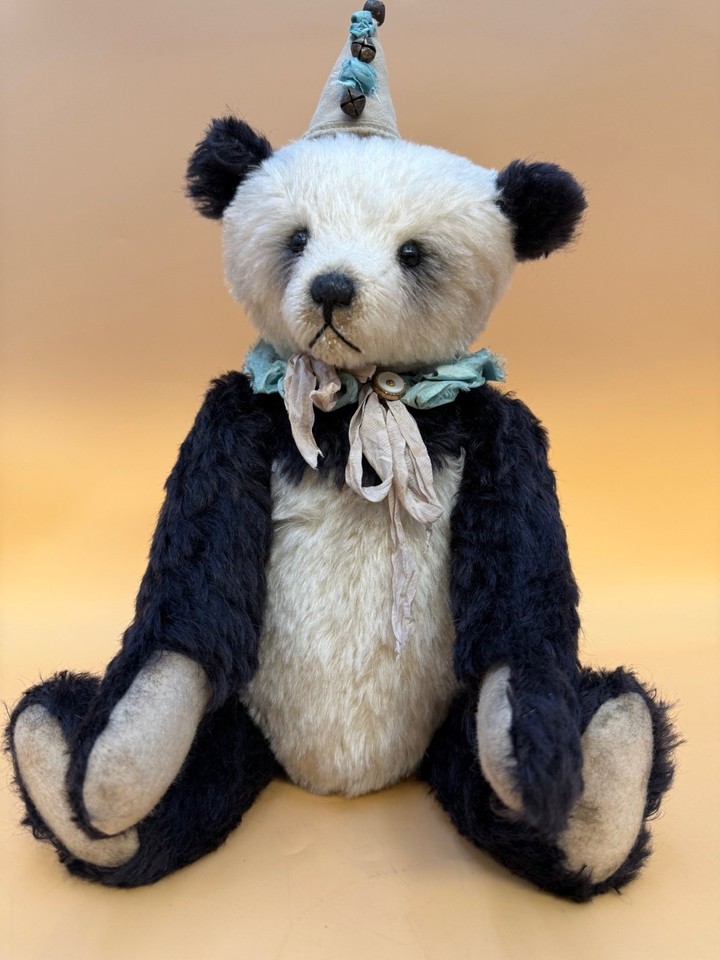 OOAK Kaz Bears Chung Mohair Jointed Panda Teddy Bear Karen Brentnall UK ...