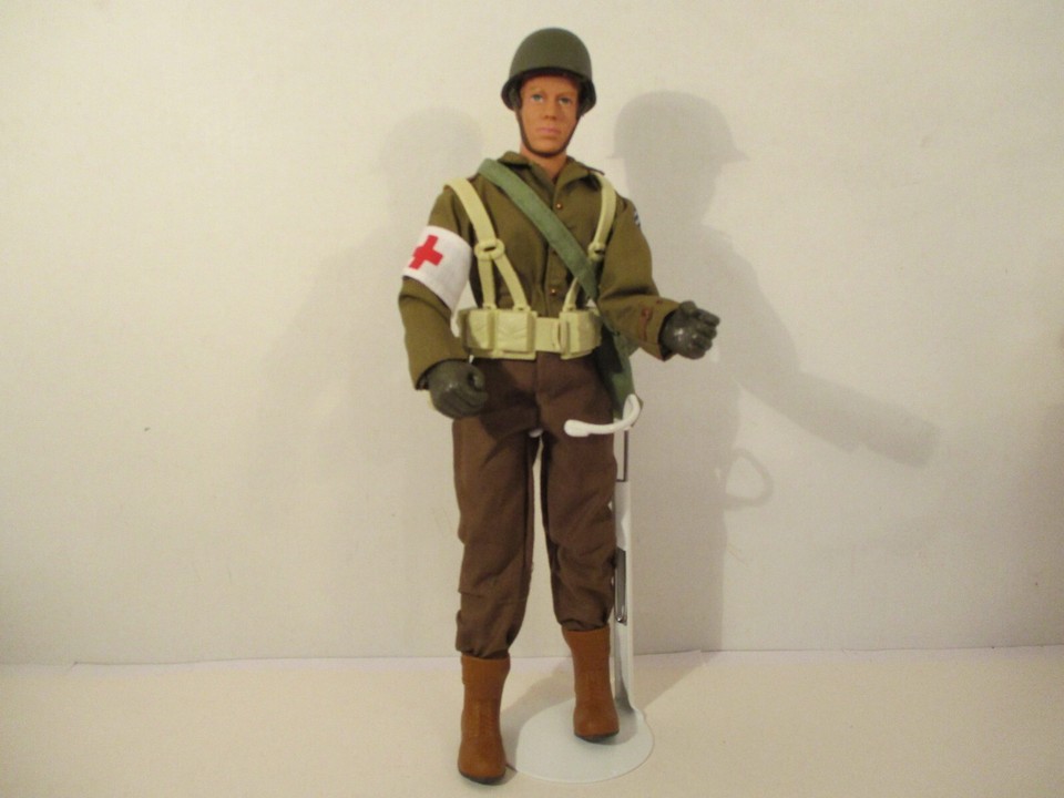 WWII US Army 3rd Infantry Medic GI Joe SOTW Peacekeepers custom 12 ...