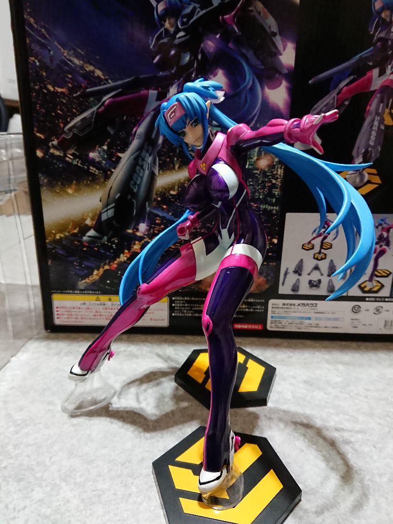 Excellent Model Macross F Klan Klang Armored Ver. Figure MegaHouse ...