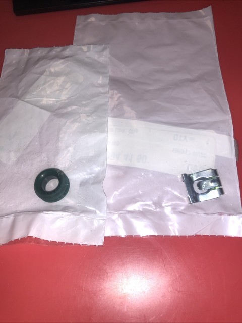 2029920010 & 0009944160 Mercedes Transmission Shift Rod Linkage Bushing ...