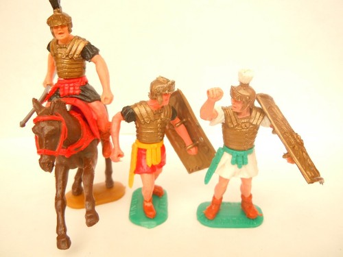 Timpo Roman Soldiers - Rare Mounted with 2 Foot Soldiers | eBay UK