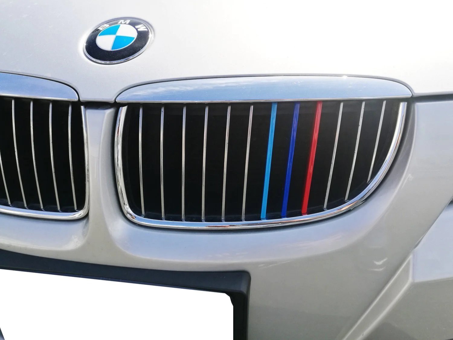 M-COLORED GRILLE INSERT TRIM TRI COLOR STRIPS BMW 3 SERIES 2006-08 PRE ...