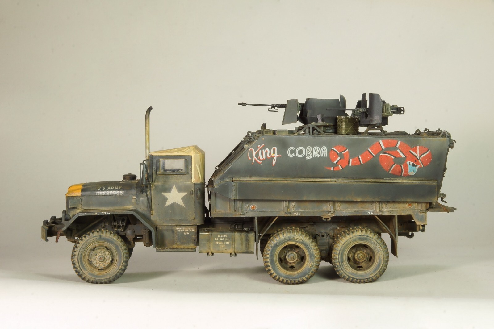 PreSale US Gun Truck M54 + M113 Vietnam war 1:35 Pro Built Model | eBay