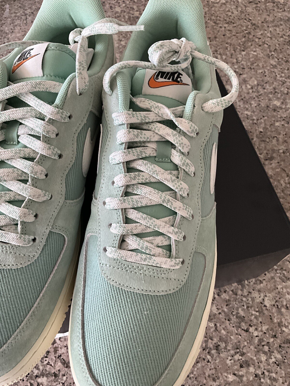 Nike Men's Size 12 Air Force 1 '07 LV8 Enamel Green Sail Low Top AF1 ...