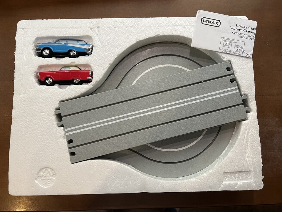 Lemax Village Collection Classic Car Set W/ 2-Way Road Pattern Rare in ...