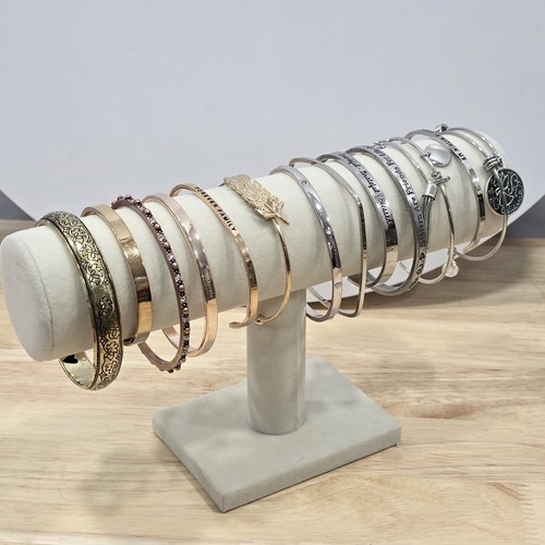Lot of 13 Assorted Gold Silver Tone Brass Metal Stack Layer Bangle ...