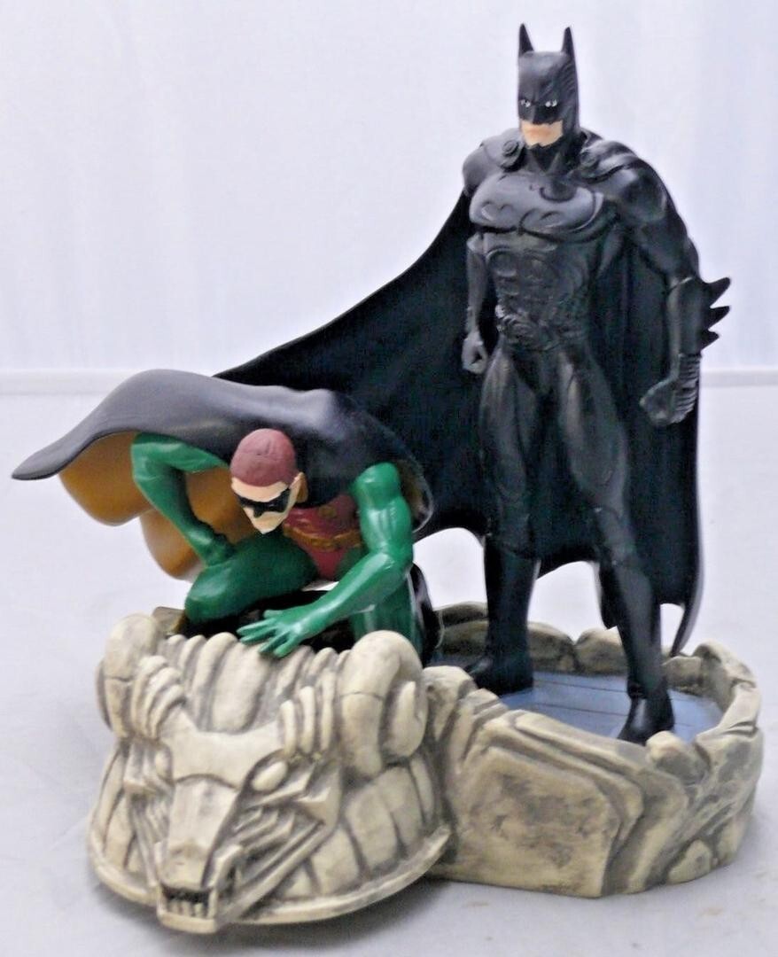 1995 BATMAN FOREVER APPLAUSE INC **BATMAN AND ROBIN** STATUE 1648 OUT ...