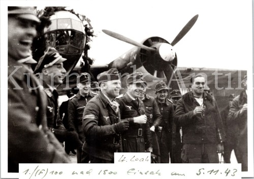 R456 Foto Wehrmacht Archiv Repro Luftwaffe Flugzeug 1500 Feindflug ...